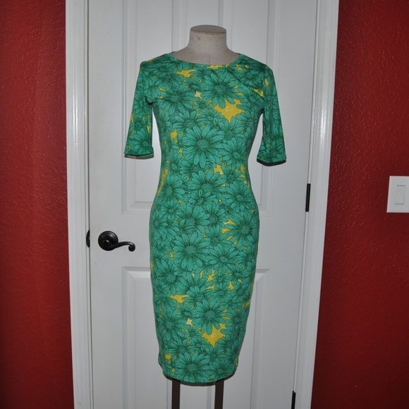 LuLaRoe | Dresses | New Lularoe Green Daisy Floral Julia Dress A5 ...